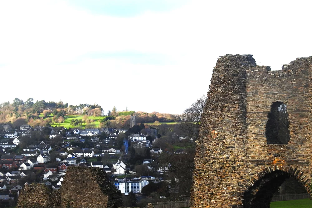 Folk2Folk names Giles Cross as chief executive - Alternative Credit ...